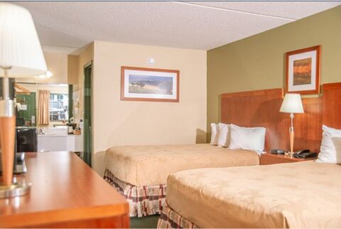 Branson Hotel Angel Inn Near IMAX | Unique Rooms - Angel Inn